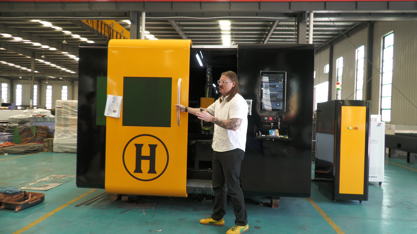Pegasus 4kw 5' x 10' Fully Enclosed Fiber Laser & Exchange Table – Hero ...