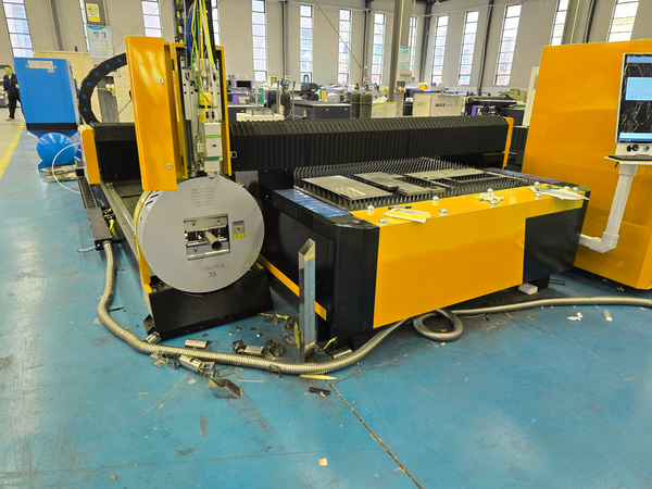 12kW 5x10 Fiber Laser Sheet & Tube Combo Cutter – Captain Series | Hero ...